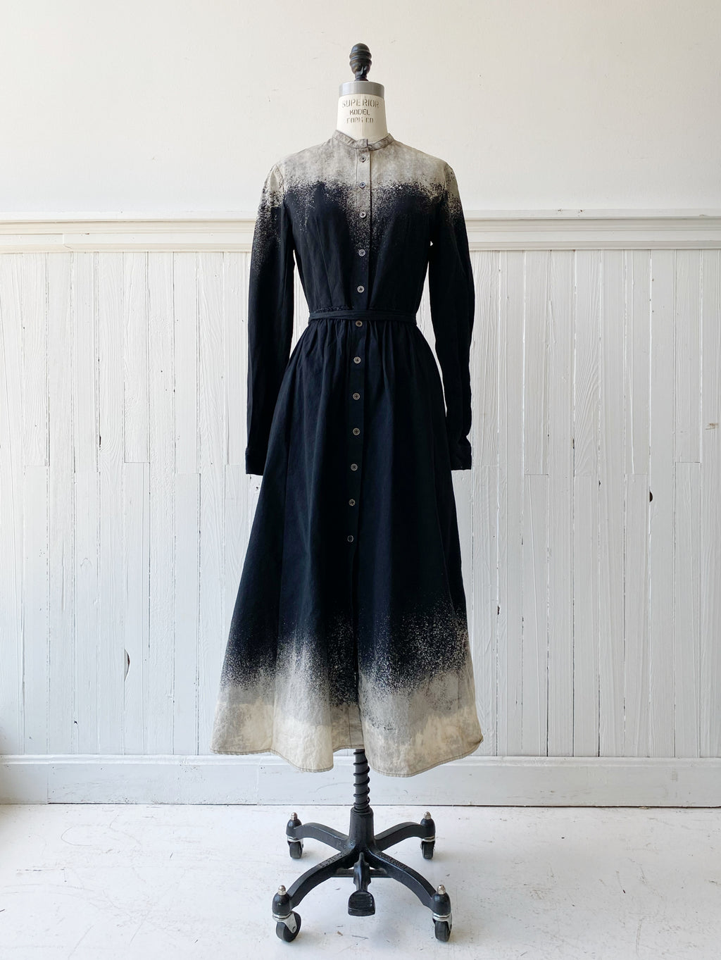 galaxy bleach worker dress in black – garygraham422